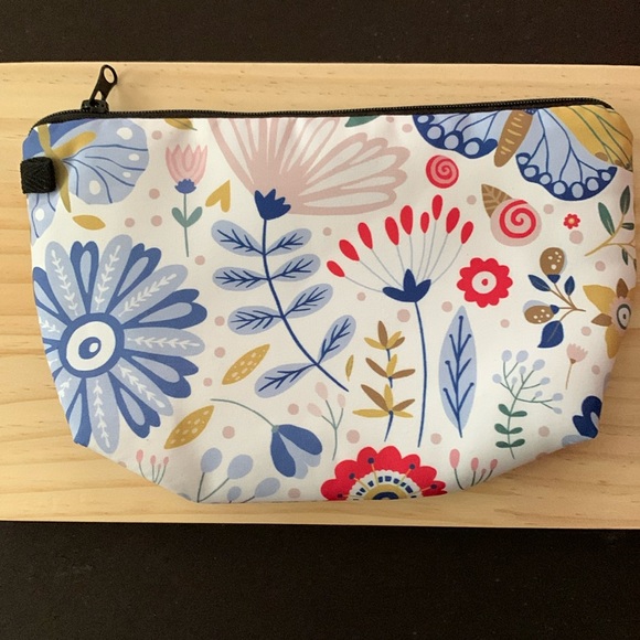 Other | New Beautiful Flower Makeup Bag | Poshmark